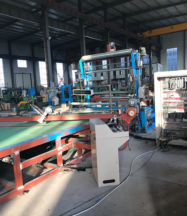 Cord Fabric Bias Cutting Machine-Tire equipment-QINGDAO HANDINGWEI ...